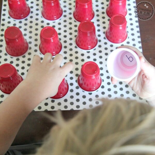 Mini Cup Memory Reading Game - Planning Playtime